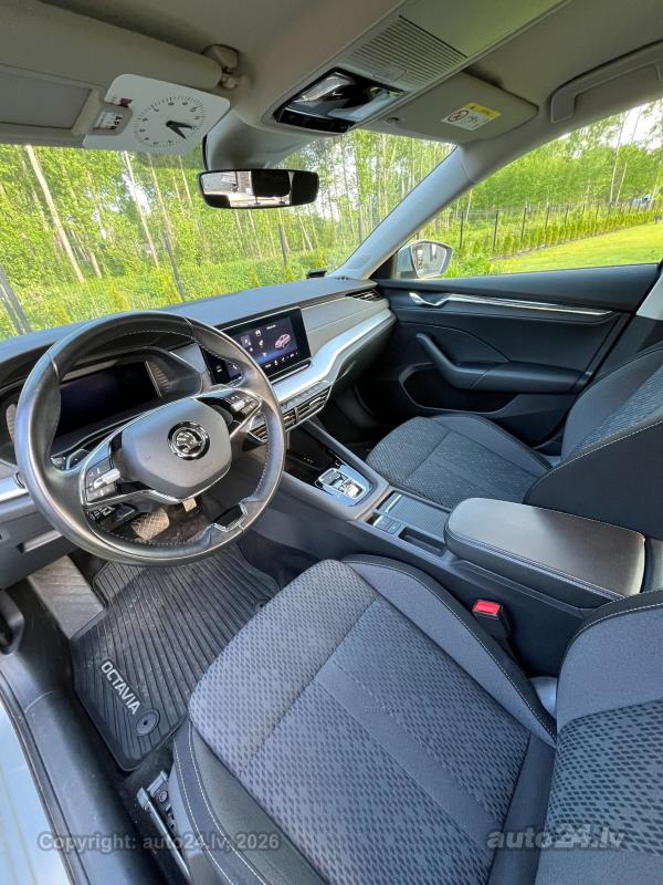 Grey Skoda Octavia 2021 in Tallinn, with an engine capacity of 1.50 L and mileage of 72 thousand km for 16500 €, photo 8 on AUTOMOTO.COM.LV