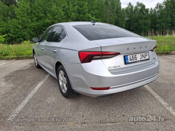 Pelēks Skoda Octavia 2021 Viljandi, ar dzinēja tilpumu 1.50 L un nobraukumu 170 tūkst. km par 13900 €, foto 5 vietnē AUTOMOTO.COM.LV