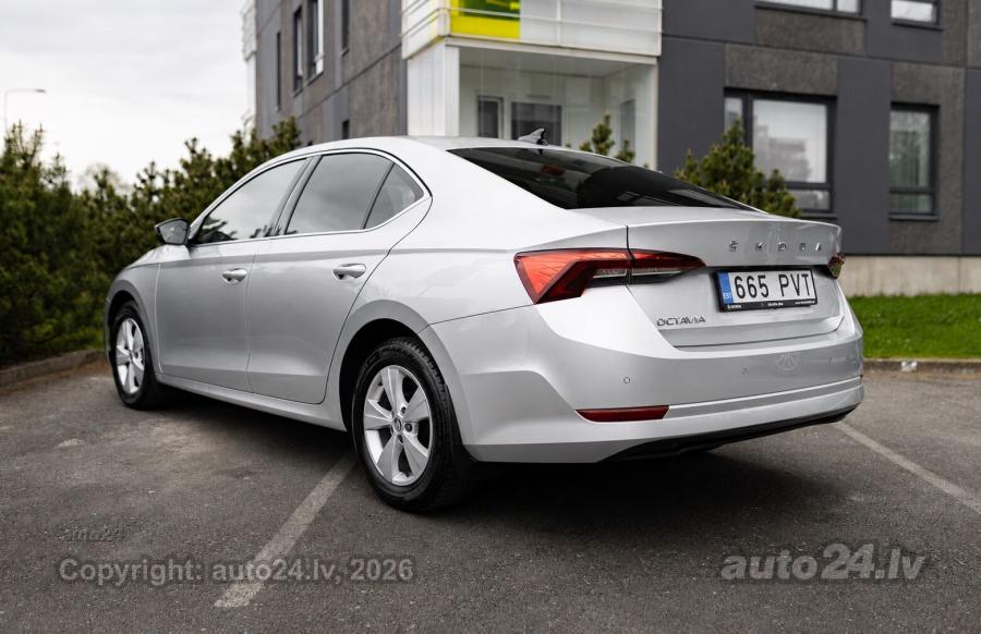 Pelēks Skoda Octavia 2021 Tallina, ar dzinēja tilpumu 2.00 L un nobraukumu 143 tūkst. km par 14690 €, foto 5 vietnē AUTOMOTO.COM.LV