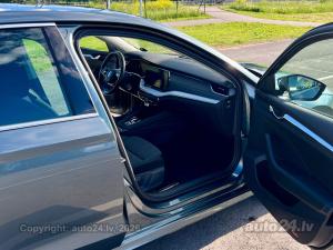 Grey Skoda Octavia 2021 in Tallinn, with an engine capacity of 2.00 L and mileage of 119 thousand km for 18990 €, photo 13 on AUTOMOTO.COM.LV