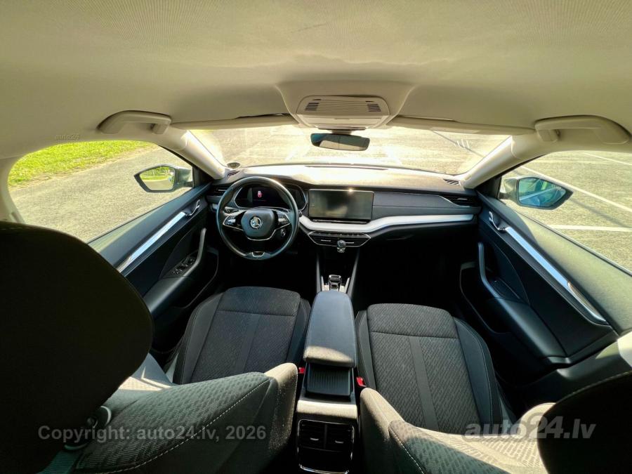 Grey Skoda Octavia 2021 in Tallinn, with an engine capacity of 2.00 L and mileage of 119 thousand km for 18990 €, photo 14 on AUTOMOTO.COM.LV