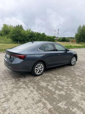 Pelēks Skoda Octavia 2021 Kauņa, ar dzinēja tilpumu 1.97 L un nobraukumu 148 tūkst. km par 16500 €, foto  vietnē AUTOMOTO.COM.LV