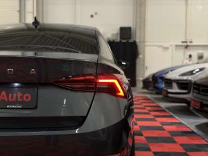 Pelēks Skoda Octavia 2021 Viļņa, ar dzinēja tilpumu 1.00 L un nobraukumu 106 tūkst. km par 12490 €, foto 9 vietnē AUTOMOTO.COM.LV