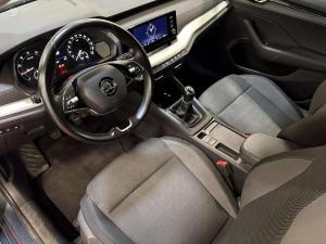 Pelēks Skoda Octavia 2021 Viļņa, ar dzinēja tilpumu 1.00 L un nobraukumu 106 tūkst. km par 12490 €, foto 12 vietnē AUTOMOTO.COM.LV