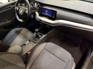 Pelēks Skoda Octavia 2021 Viļņa, ar dzinēja tilpumu 1.00 L un nobraukumu 106 tūkst. km par 12490 €, foto 16 vietnē AUTOMOTO.COM.LV