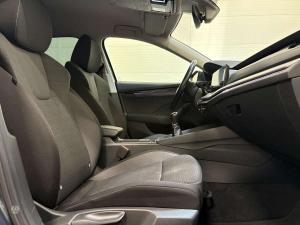 Pelēks Skoda Octavia 2021 Viļņa, ar dzinēja tilpumu 1.00 L un nobraukumu 106 tūkst. km par 12490 €, foto 17 vietnē AUTOMOTO.COM.LV