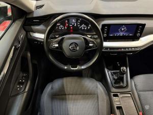 Pelēks Skoda Octavia 2021 Viļņa, ar dzinēja tilpumu 1.00 L un nobraukumu 106 tūkst. km par 12490 €, foto 19 vietnē AUTOMOTO.COM.LV