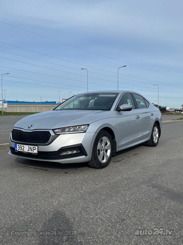 Pelēks Skoda Octavia 2021 Tallina, ar dzinēja tilpumu 1.50 L un nobraukumu 157 tūkst. km par 13900 €, foto 2 vietnē AUTOMOTO.COM.LV