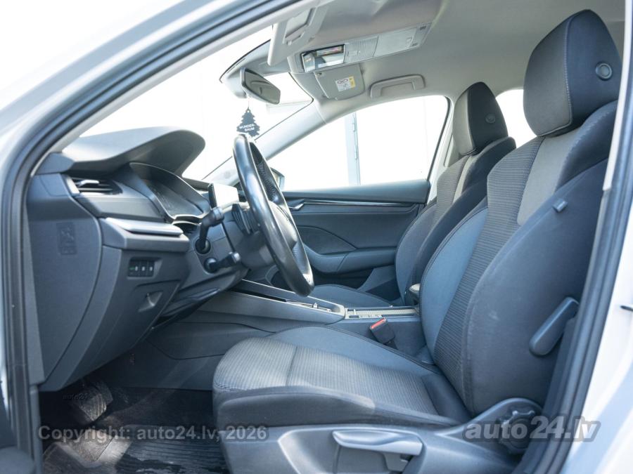 Серый Шкода Октавия 2021 в Таллин, объемом двигателя 1.50 л и пробегом 104 тыс. км за 14199 €, фото 11 на AUTOMOTO.COM.LV