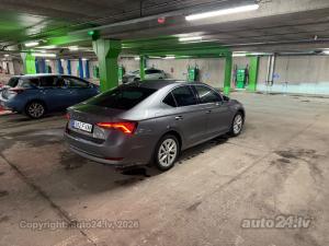 Grey Skoda Octavia 2022 in Tallinn, with an engine capacity of 1.50 L and mileage of 99 thousand km for 17900 €, photo 7 on AUTOMOTO.COM.LV