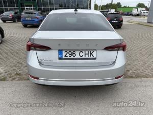 Pelēks Skoda Octavia 2022 Tallina, ar dzinēja tilpumu 1.50 L un nobraukumu 35 tūkst. km par 23000 €, foto 3 vietnē AUTOMOTO.COM.LV