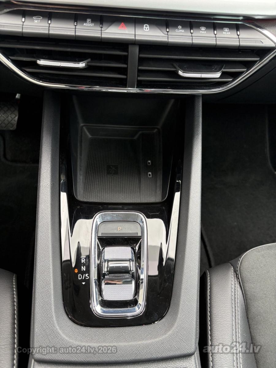 Pelēks Skoda Octavia 2022 Tallina, ar dzinēja tilpumu 1.50 L un nobraukumu 35 tūkst. km par 23000 €, foto 11 vietnē AUTOMOTO.COM.LV