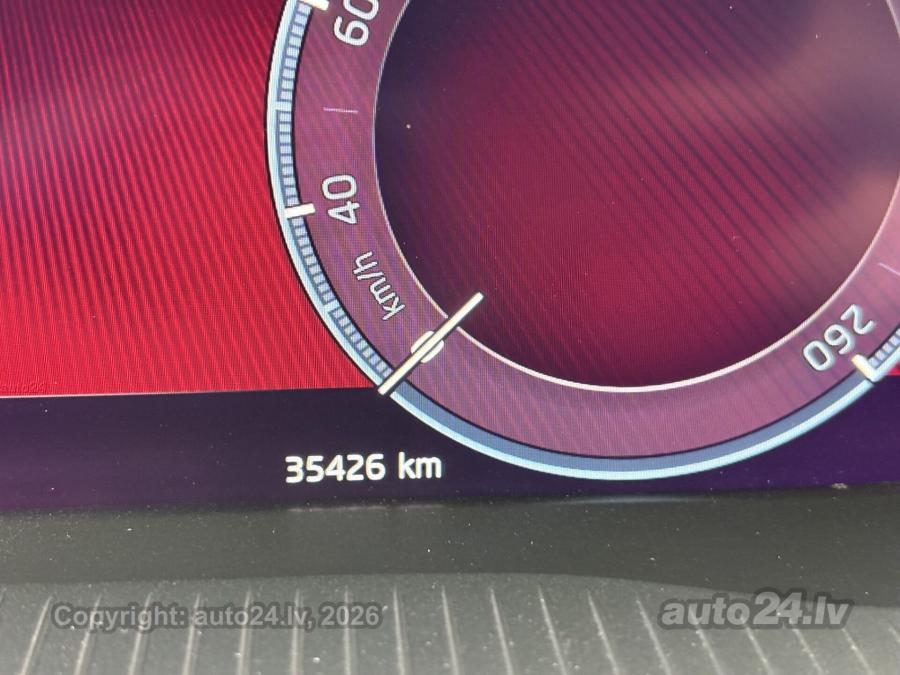 Pelēks Skoda Octavia 2022 Tallina, ar dzinēja tilpumu 1.50 L un nobraukumu 35 tūkst. km par 23000 €, foto 12 vietnē AUTOMOTO.COM.LV