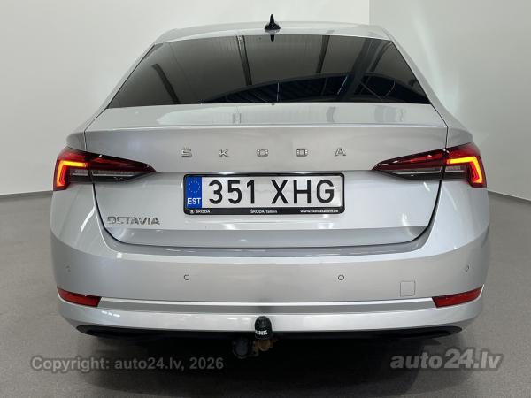 Grey Skoda Octavia 2022 in Tallinn, with an engine capacity of 2.00 L and mileage of 106 thousand km for 16900 €, photo 4 on AUTOMOTO.COM.LV