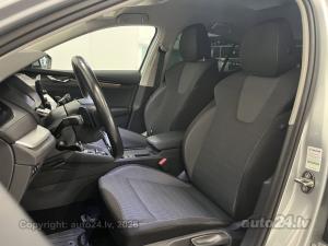 Pelēks Skoda Octavia 2022 Tallina, ar dzinēja tilpumu 2.00 L un nobraukumu 106 tūkst. km par 16900 €, foto 10 vietnē AUTOMOTO.COM.LV