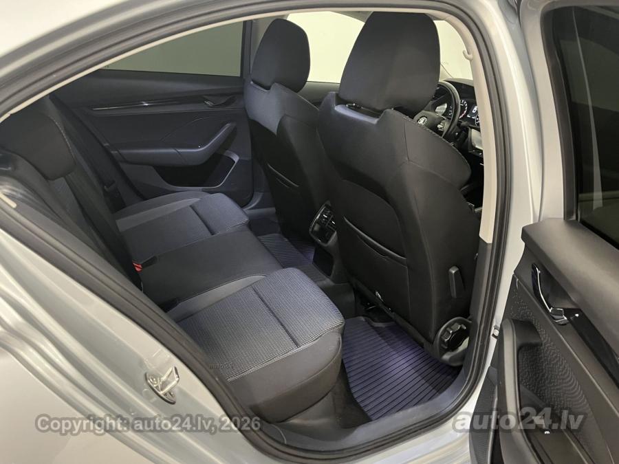 Pelēks Skoda Octavia 2022 Tallina, ar dzinēja tilpumu 2.00 L un nobraukumu 106 tūkst. km par 16900 €, foto 12 vietnē AUTOMOTO.COM.LV