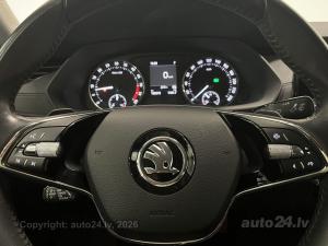 Pelēks Skoda Octavia 2022 Tallina, ar dzinēja tilpumu 2.00 L un nobraukumu 106 tūkst. km par 16900 €, foto 15 vietnē AUTOMOTO.COM.LV