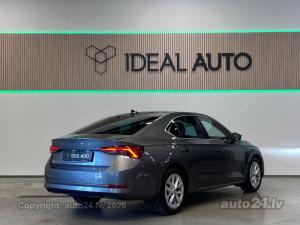 Pelēks Skoda Octavia 2022 Tallina, ar dzinēja tilpumu 1.97 L un nobraukumu 99 tūkst. km par 16990 €, foto 6 vietnē AUTOMOTO.COM.LV