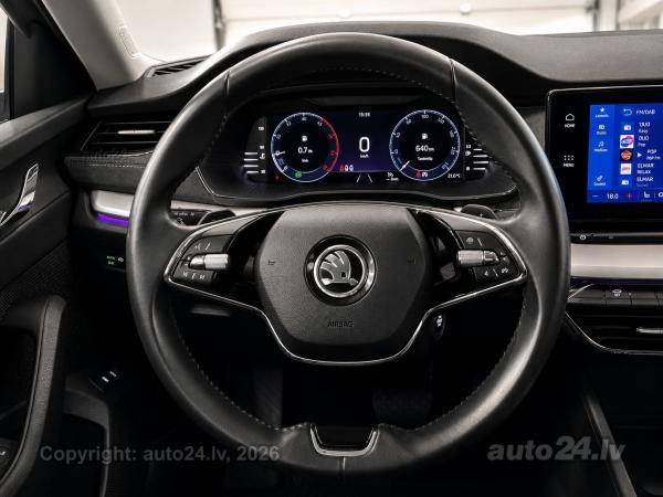 Grey Skoda Octavia 2022 in Tallinn, with an engine capacity of 1.97 L and mileage of 99 thousand km for 16990 €, photo 9 on AUTOMOTO.COM.LV