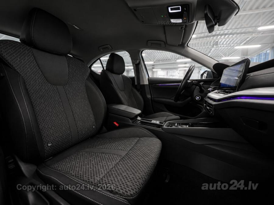 Pelēks Skoda Octavia 2022 Tallina, ar dzinēja tilpumu 1.97 L un nobraukumu 99 tūkst. km par 16990 €, foto 12 vietnē AUTOMOTO.COM.LV