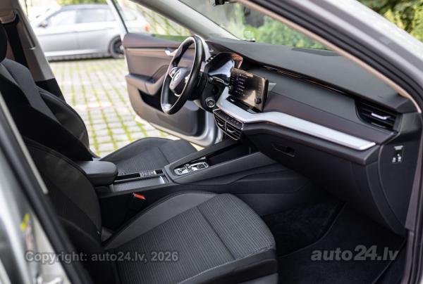 Grey Skoda Octavia 2022 in Tallinn, with an engine capacity of 2.00 L and mileage of 124 thousand km for 16990 €, photo 8 on AUTOMOTO.COM.LV