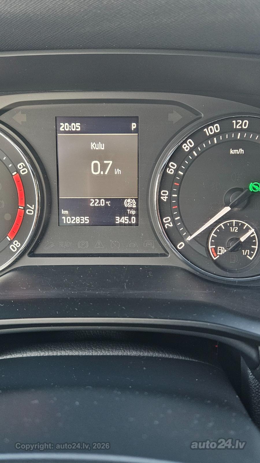Pelēks Skoda Octavia 2022 Tallina, ar dzinēja tilpumu 1.00 L un nobraukumu 103 tūkst. km par 13990 €, foto 14 vietnē AUTOMOTO.COM.LV
