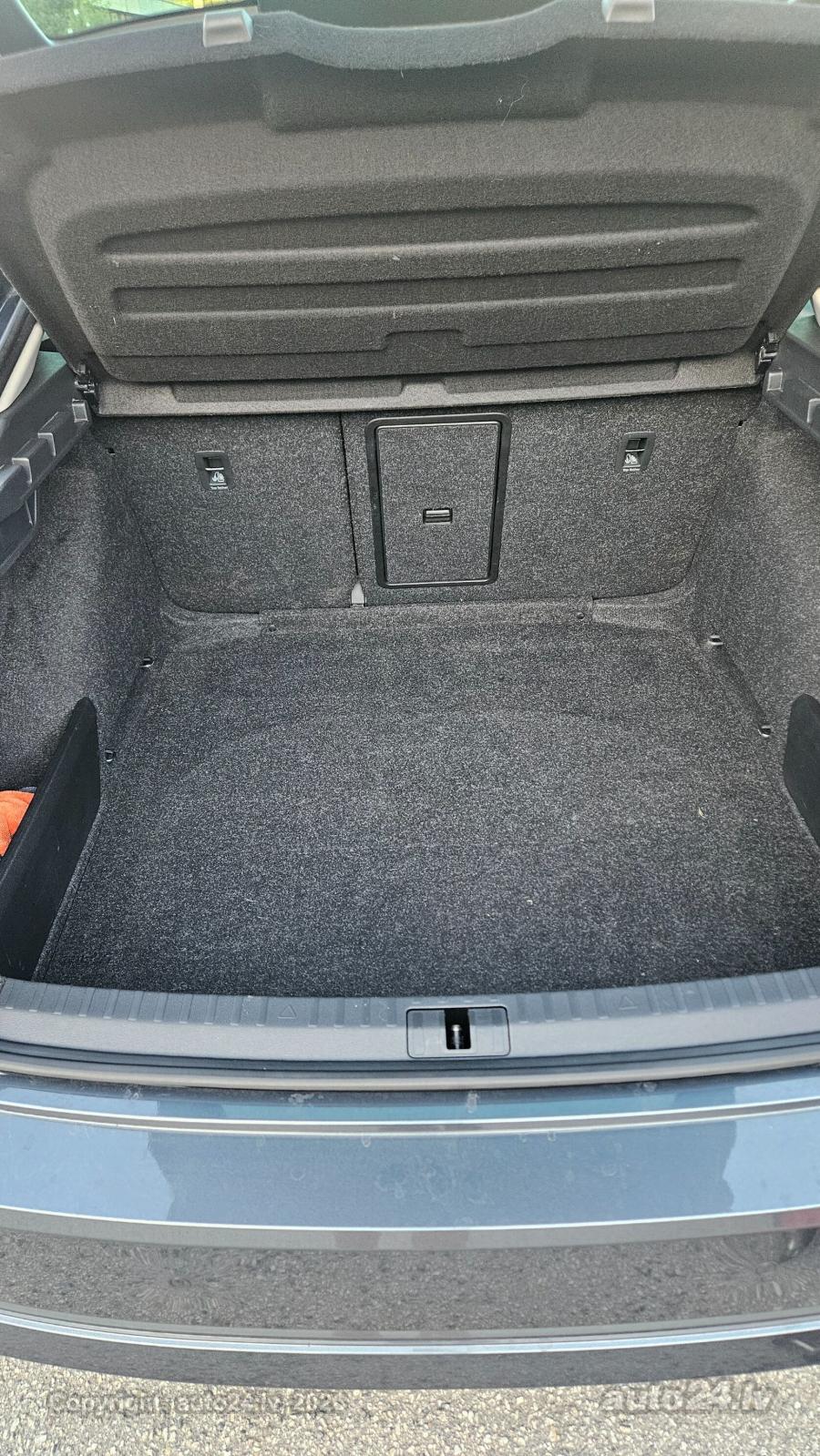 Pelēks Skoda Octavia 2022 Tallina, ar dzinēja tilpumu 1.00 L un nobraukumu 103 tūkst. km par 13990 €, foto 15 vietnē AUTOMOTO.COM.LV