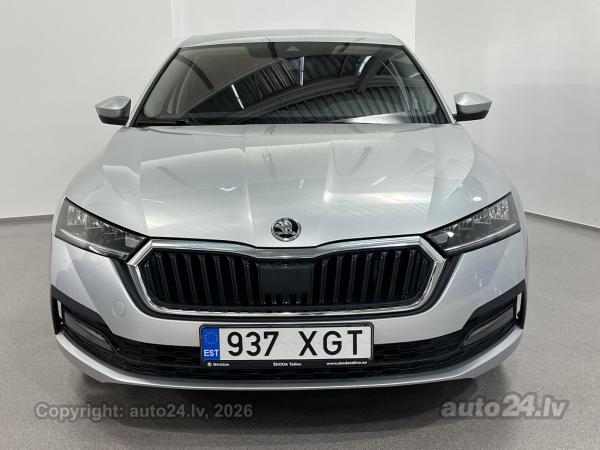 Grey Skoda Octavia 2022 in Tallinn, with an engine capacity of 2.00 L and mileage of 110 thousand km for 16900 €, photo 3 on AUTOMOTO.COM.LV