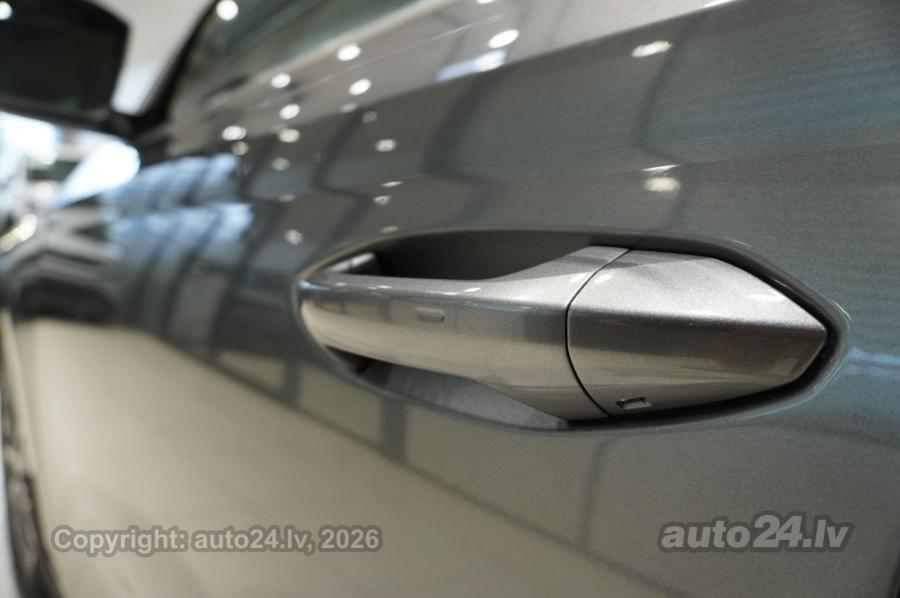 Grey Skoda Octavia 2022 in Tallinn, with an engine capacity of 2.00 L and mileage of 128 thousand km for 17900 €, photo 12 on AUTOMOTO.COM.LV