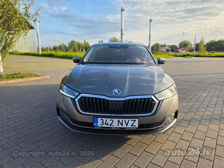 Серый Шкода Октавия 2022 в Тарту, объемом двигателя 1.50 л и пробегом 62 тыс. км за 17790 €, фото 3 на AUTOMOTO.COM.LV