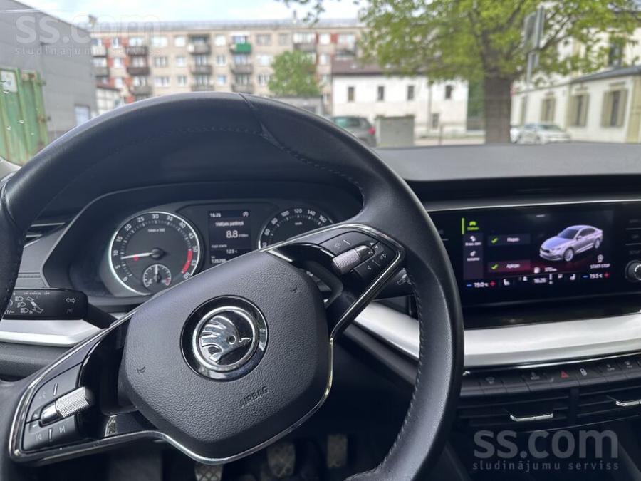 Grey Skoda Octavia 2023 in Cesis, with an engine capacity of 2.00 L and mileage of 129 thousand km for 15700 €, photo 9 on AUTOMOTO.COM.LV