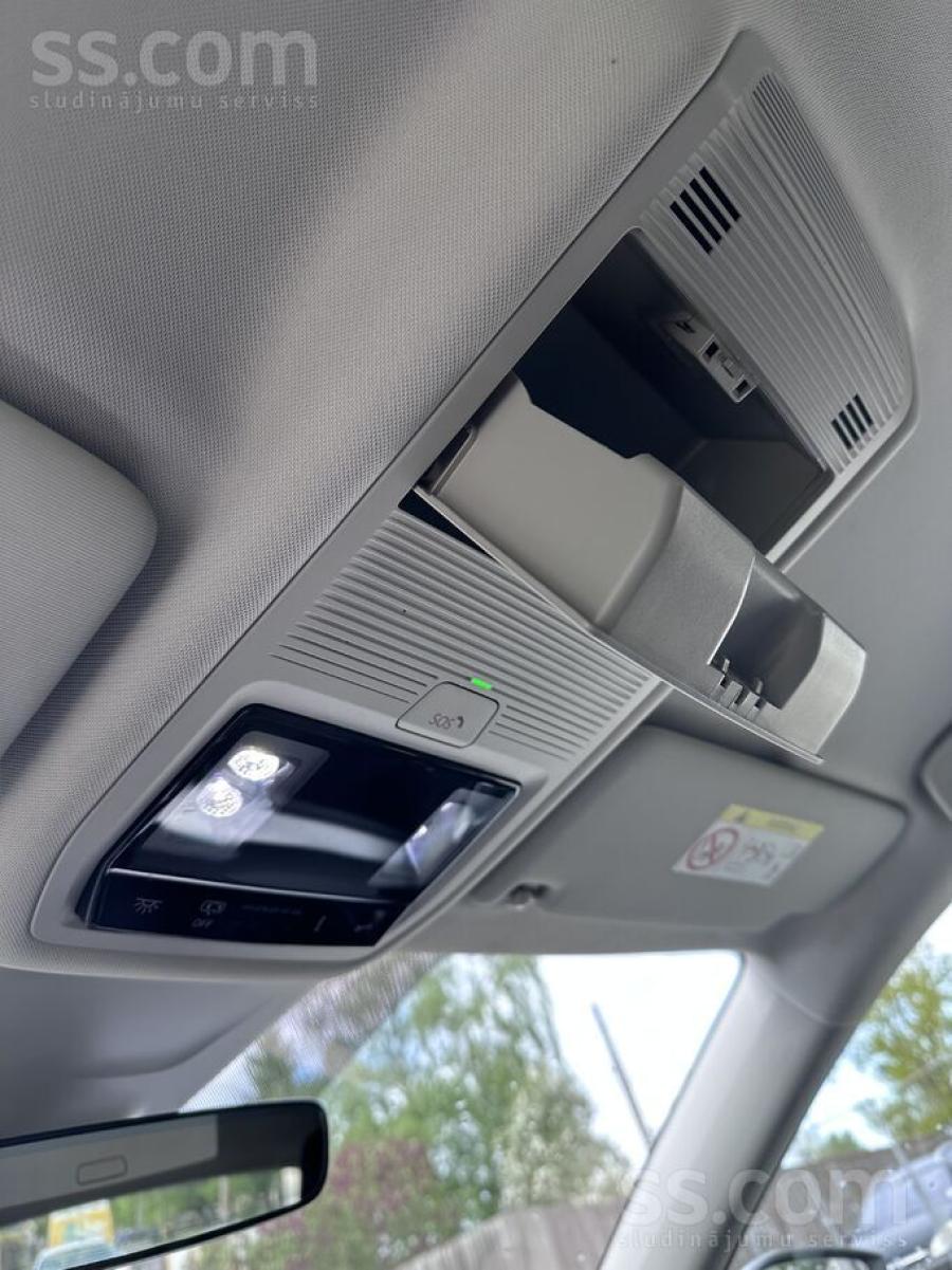 Grey Skoda Octavia 2023 in Cesis, with an engine capacity of 2.00 L and mileage of 129 thousand km for 15700 €, photo 10 on AUTOMOTO.COM.LV