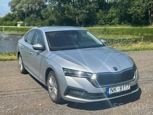 Grey Skoda Octavia 2023 in Cesis, with an engine capacity of 2.00 L and mileage of 129 thousand km for 15700 €, photo 12 on AUTOMOTO.COM.LV