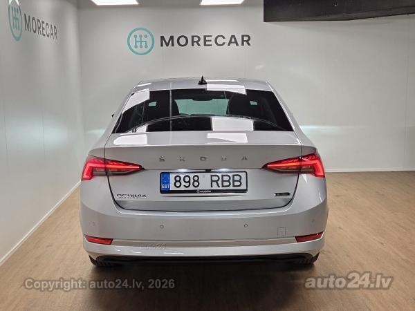 Pelēks Skoda Octavia 2023 Tallina, ar dzinēja tilpumu 1.00 L un nobraukumu 32 tūkst. km par 19900 €, foto 6 vietnē AUTOMOTO.COM.LV