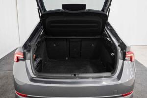 Pelēks Skoda Octavia 2023 Tallina, ar dzinēja tilpumu 1.50 L un nobraukumu 110 tūkst. km par 19700 €, foto 15 vietnē AUTOMOTO.COM.LV