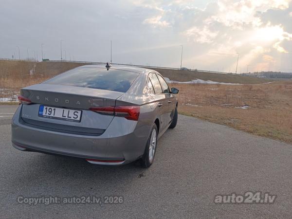 Pelēks Skoda Octavia 2024 Jehvi, ar dzinēja tilpumu 2.00 L un nobraukumu 35 tūkst. km par 27800 €, foto 6 vietnē AUTOMOTO.COM.LV