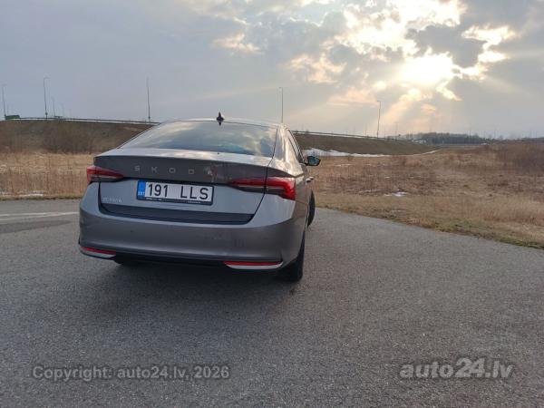 Pelēks Skoda Octavia 2024 Jehvi, ar dzinēja tilpumu 2.00 L un nobraukumu 35 tūkst. km par 27800 €, foto 7 vietnē AUTOMOTO.COM.LV