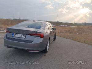 Pelēks Skoda Octavia 2024 Jehvi, ar dzinēja tilpumu 2.00 L un nobraukumu 35 tūkst. km par 27800 €, foto 6 vietnē AUTOMOTO.COM.LV