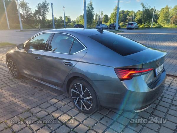 Pelēks Skoda Octavia 2024 Tallina, ar dzinēja tilpumu 1.50 L un nobraukumu 27 tūkst. km par 30000 €, foto 3 vietnē AUTOMOTO.COM.LV