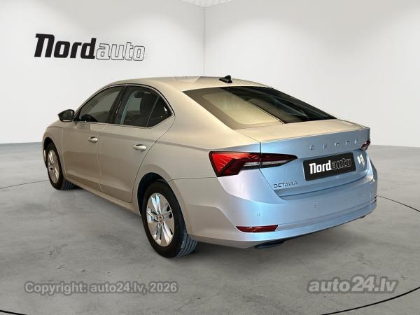 Pelēks Skoda Octavia 2024 Tallina, ar dzinēja tilpumu 2.00 L un nobraukumu 39 tūkst. km par 21500 €, foto 3 vietnē AUTOMOTO.COM.LV