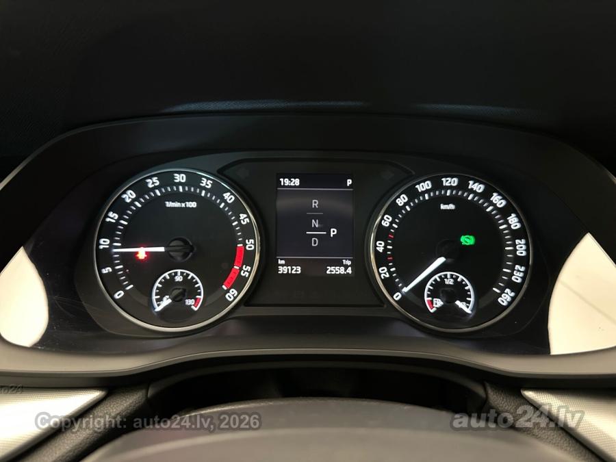 Серый Шкода Октавия 2024 в Таллин, объемом двигателя 2.00 л и пробегом 39 тыс. км за 21500 €, фото 15 на AUTOMOTO.COM.LV