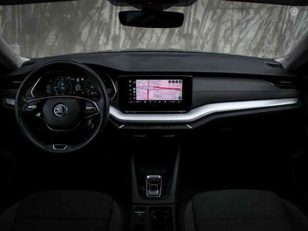 Grey Skoda Octavia 2024 in Kaunas, with an engine capacity of 1.50 L and mileage of 86 thousand km for 21990 €, photo 10 on AUTOMOTO.COM.LV