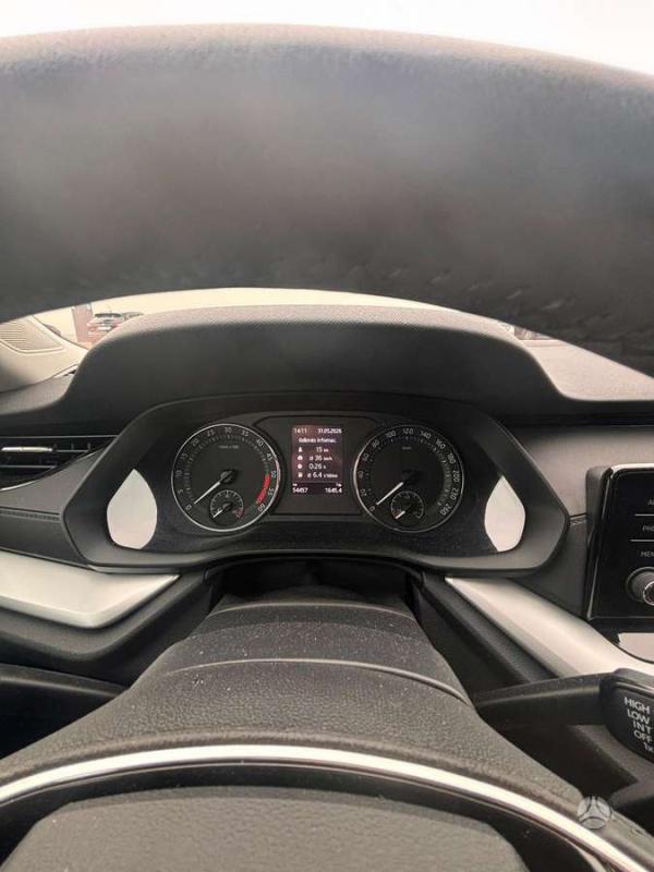 Grey Skoda Octavia 2024 in Klaipeda, with an engine capacity of 1.97 L and mileage of 55 thousand km for 22000 €, photo 7 on AUTOMOTO.COM.LV