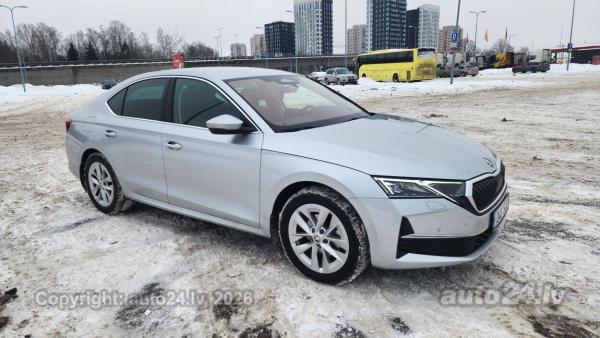 Grey Skoda Octavia 2025 in Tallinn, with an engine capacity of 2.00 L and mileage of 10 thousand km for 32500 €, photo 6 on AUTOMOTO.COM.LV