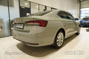 Grey Skoda Octavia 2025 in Tallinn, with an engine capacity of 1.50 L and mileage of 19 thousand km for 27900 €, photo 4 on AUTOMOTO.COM.LV