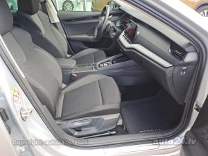 Pelēks Skoda Octavia 2025 Tartu, ar dzinēja tilpumu 1.50 L un nobraukumu 12 tūkst. km par 27900 €, foto 6 vietnē AUTOMOTO.COM.LV