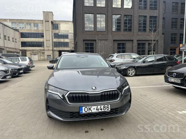 Grey Skoda Octavia 2026 in Riga, with an engine capacity of 2.00 L and mileage of 20 thousand km for 26900 €, photo 1 on AUTOMOTO.COM.LV