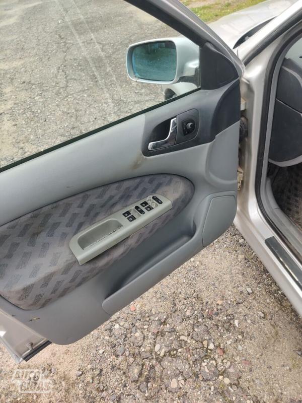Pelēks Skoda Octavia 1999 Kaišiadorys, ar dzinēja tilpumu 1.90 L un nobraukumu 300 tūkst. km par 900 €, foto 10 vietnē AUTOMOTO.COM.LV
