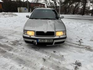 Pelēks Skoda Octavia 2001 Kauņa, ar dzinēja tilpumu 1.90 L un nobraukumu 395 tūkst. km par 599 €, foto 4 vietnē AUTOMOTO.COM.LV