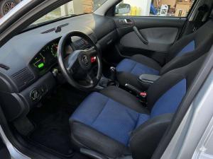 Pelēks Skoda Octavia 2001 Viļņa, ar dzinēja tilpumu 1.90 L un nobraukumu 331 tūkst. km par 1500 €, foto 9 vietnē AUTOMOTO.COM.LV